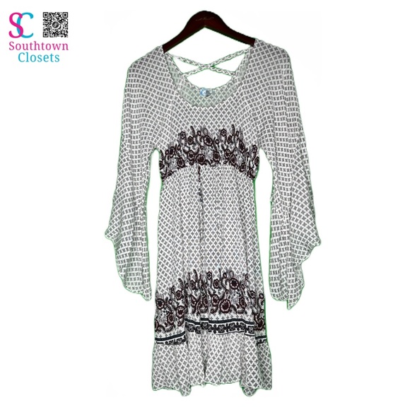 J Gee | Dresses | J Gee Loose Half Sleeve Lace Embroidered Boho Mini ...